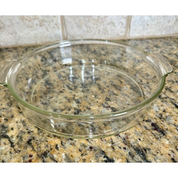 Pyrex | Kitchen | Vintage Pyrex 22 Round Clear Glass Baking ...